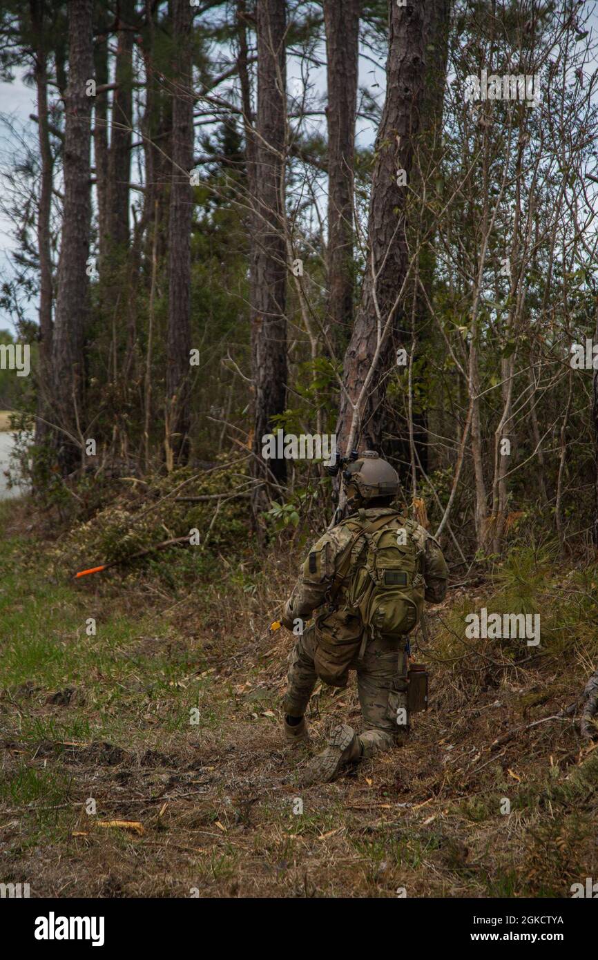 Special Operations Capability Specialists with 2nd Marine Raider ...
