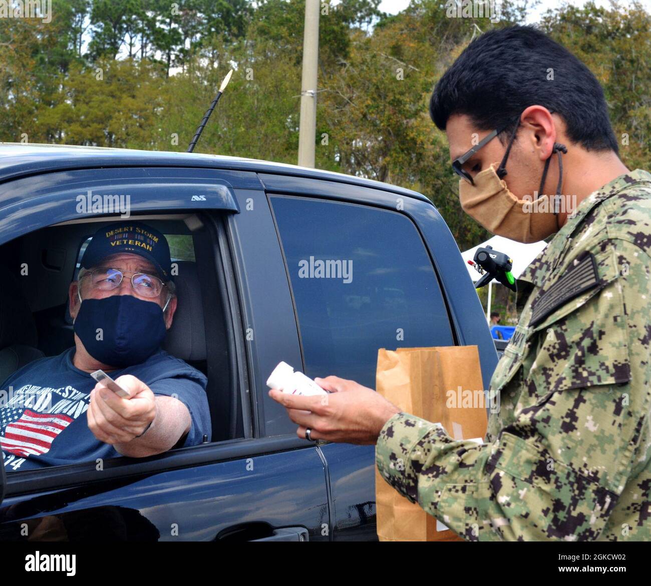 Patient corpsman hi-res stock photography and images - Alamy