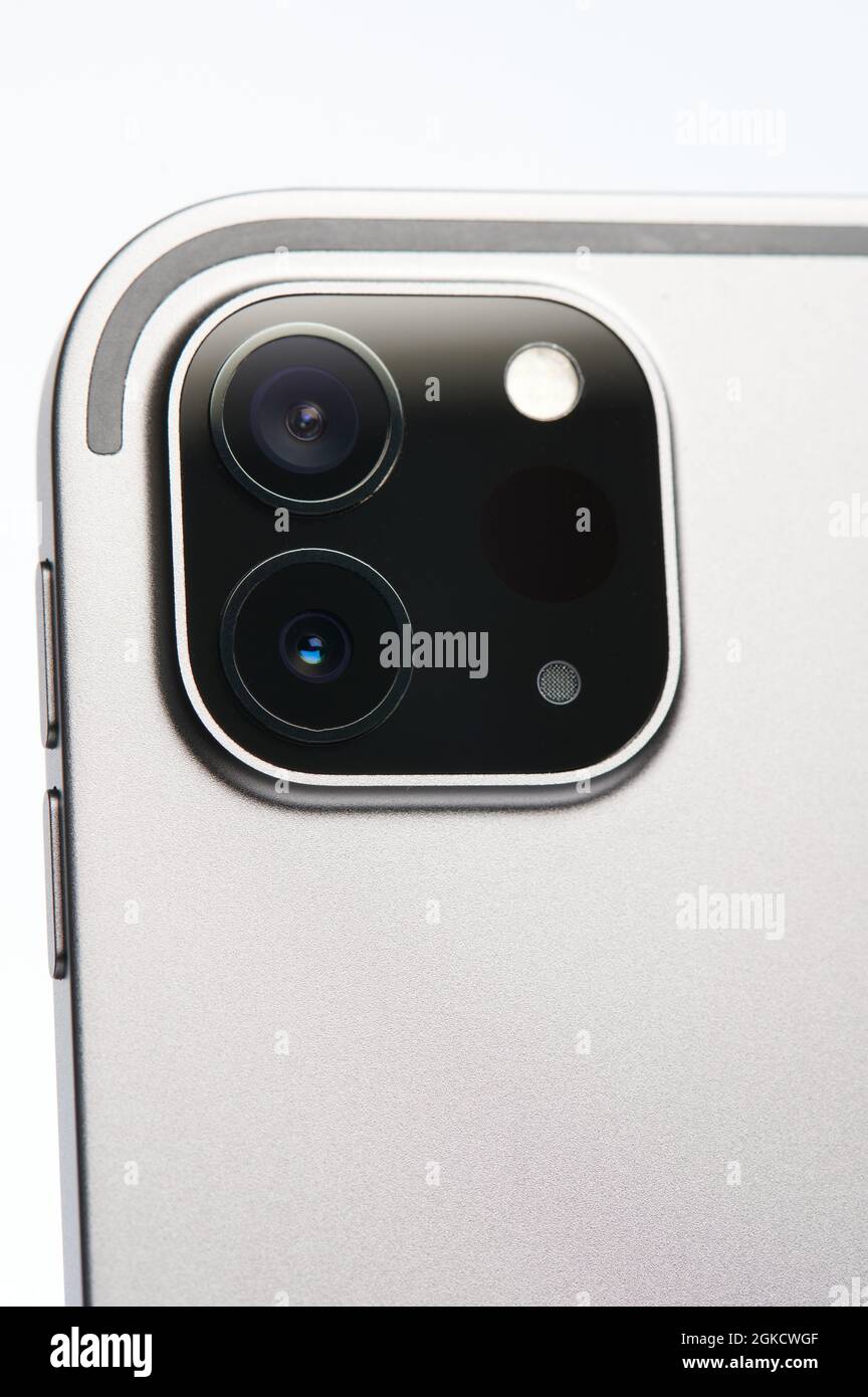 Back view new ipad hi-res stock photography and images - Alamy