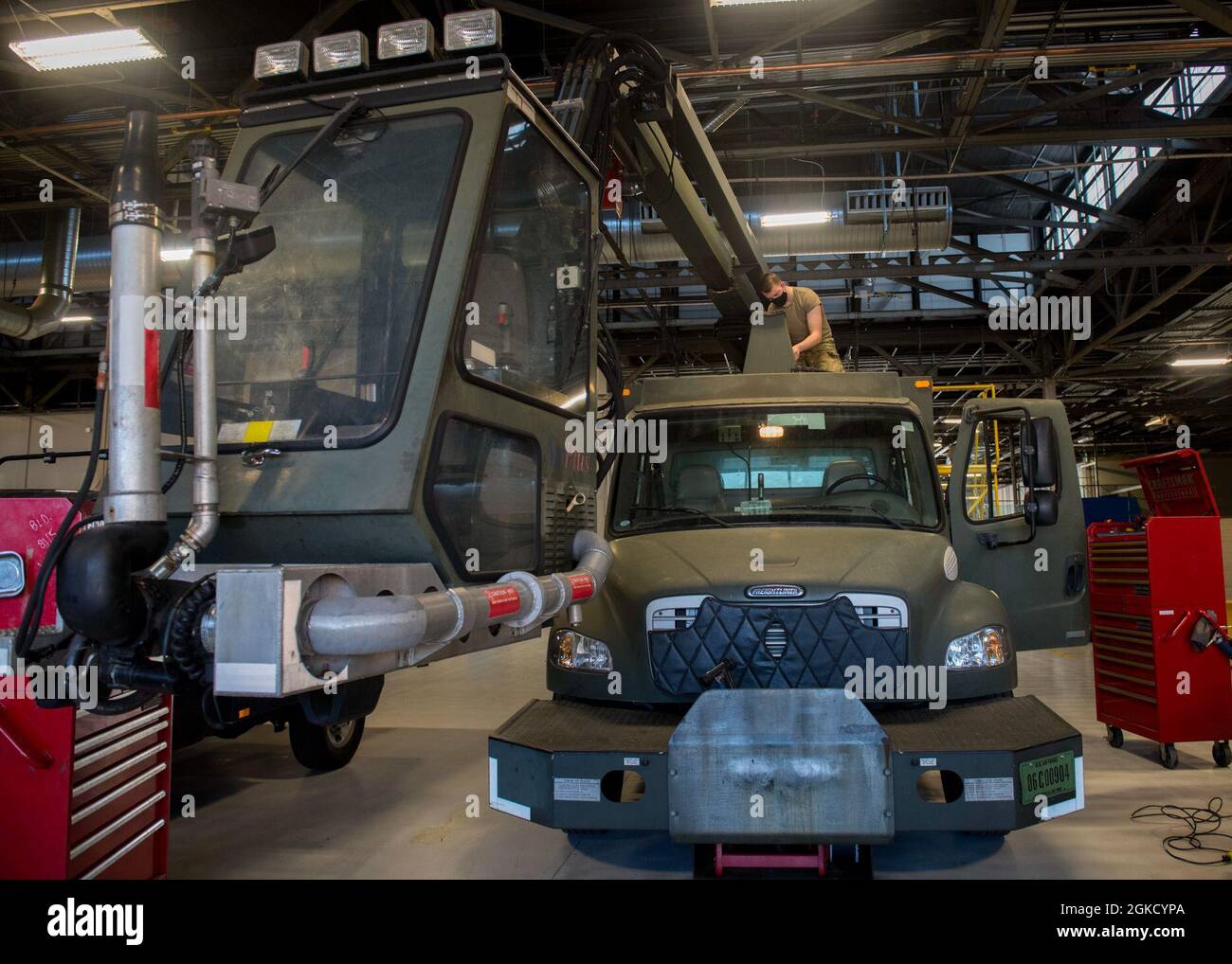 92nd lrs hi-res stock photography and images - Alamy