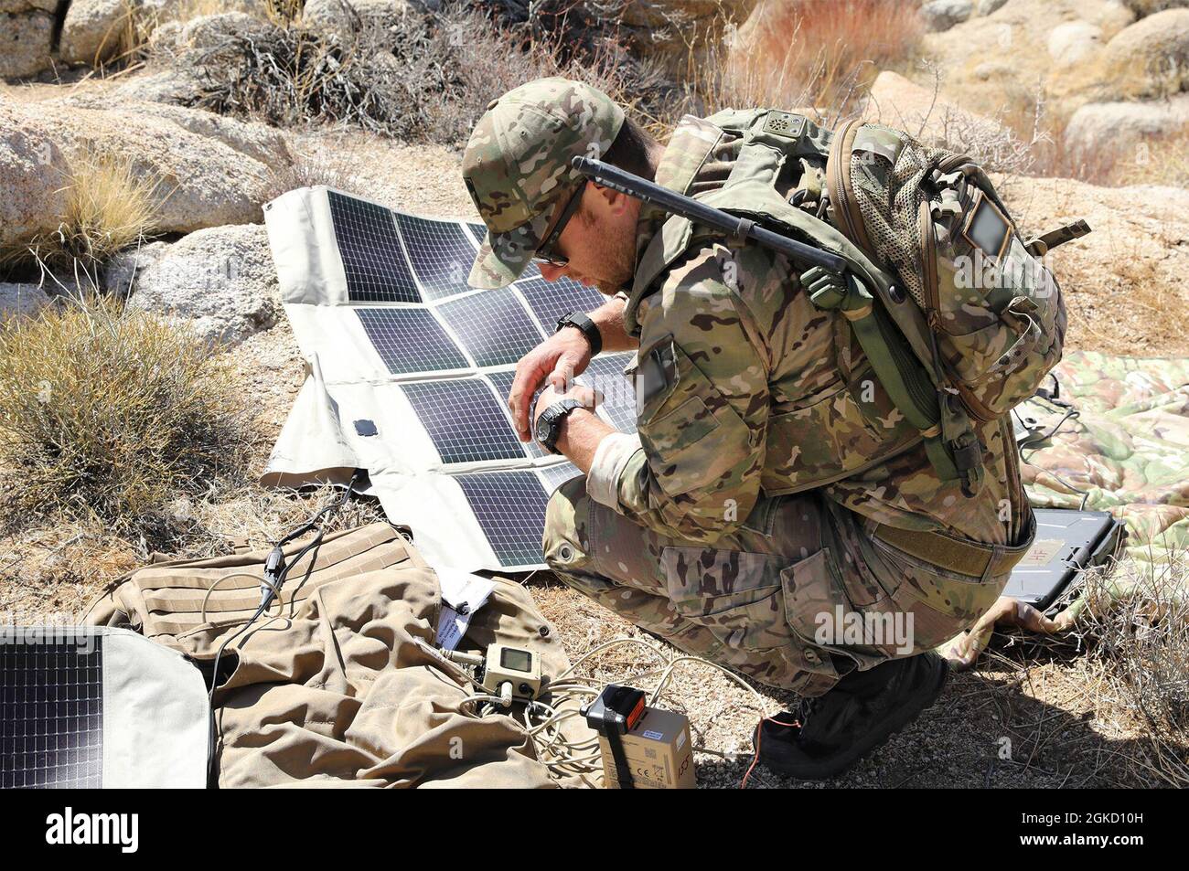 FORT IRWIN, Calif.- A U.S. Army Green Beret with 1st Special Forces ...