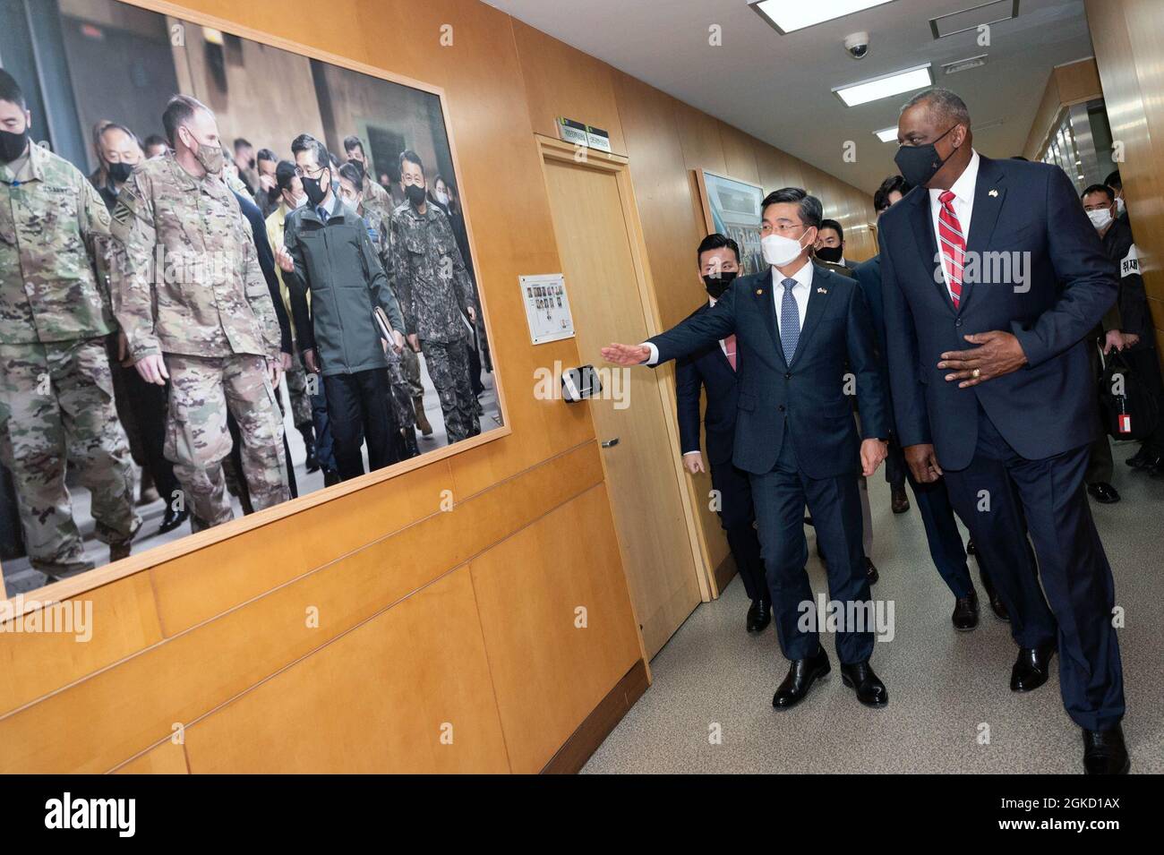 South Korean Minister of National Defense Suh Wook shows Secretary of ...