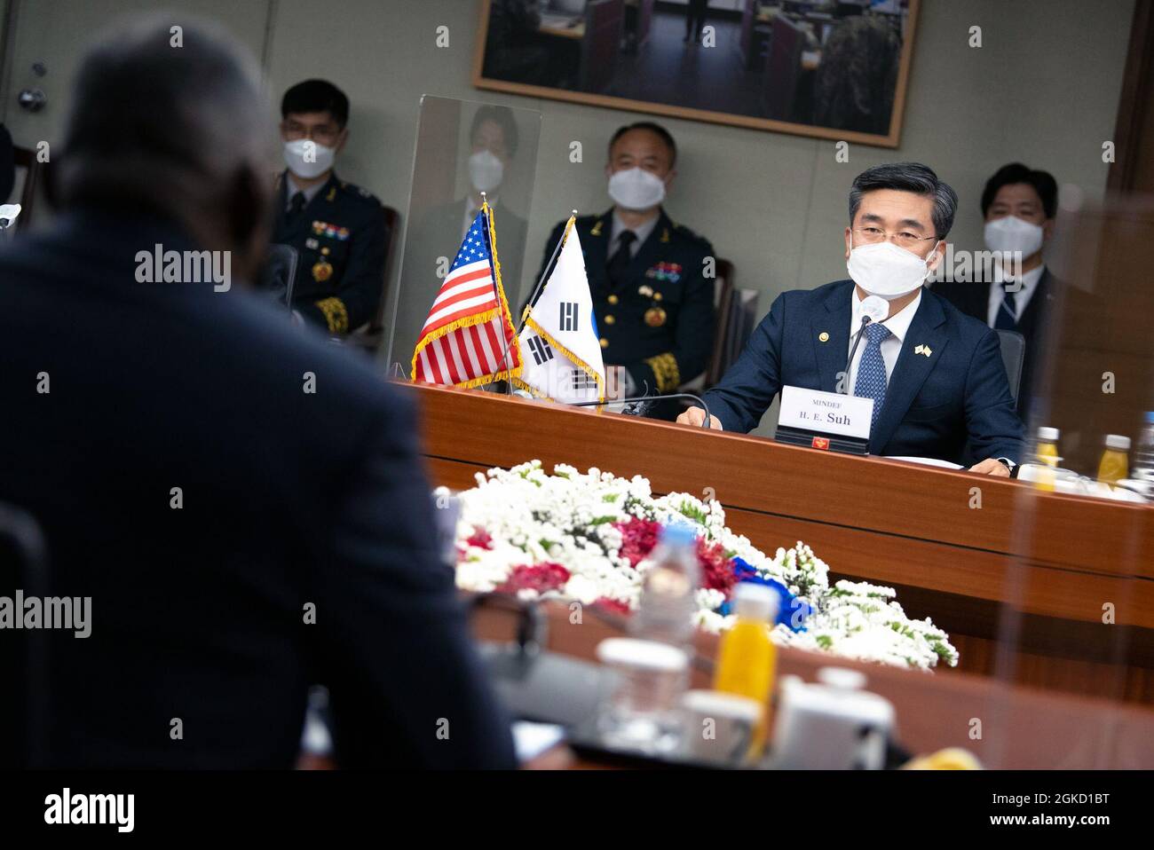 South Korean Minister of National Defense Suh Wook delivers remarks in ...