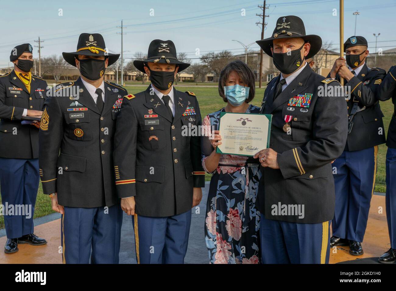 Col. Neil Snyder, 1st Cavalry Division Artillery commander and Command ...