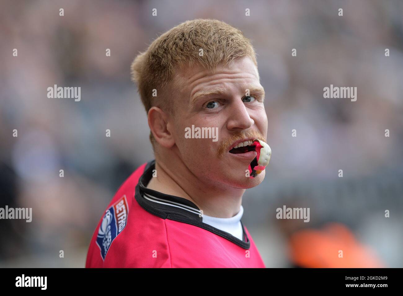 Brad fash hull fc hi-res stock photography and images - Alamy
