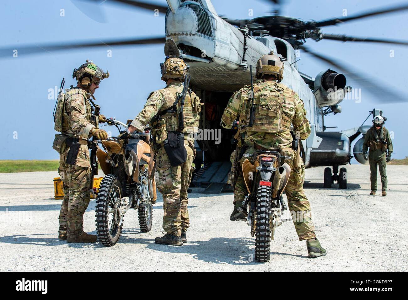Joint special forces wing hi-res stock photography and images - Alamy