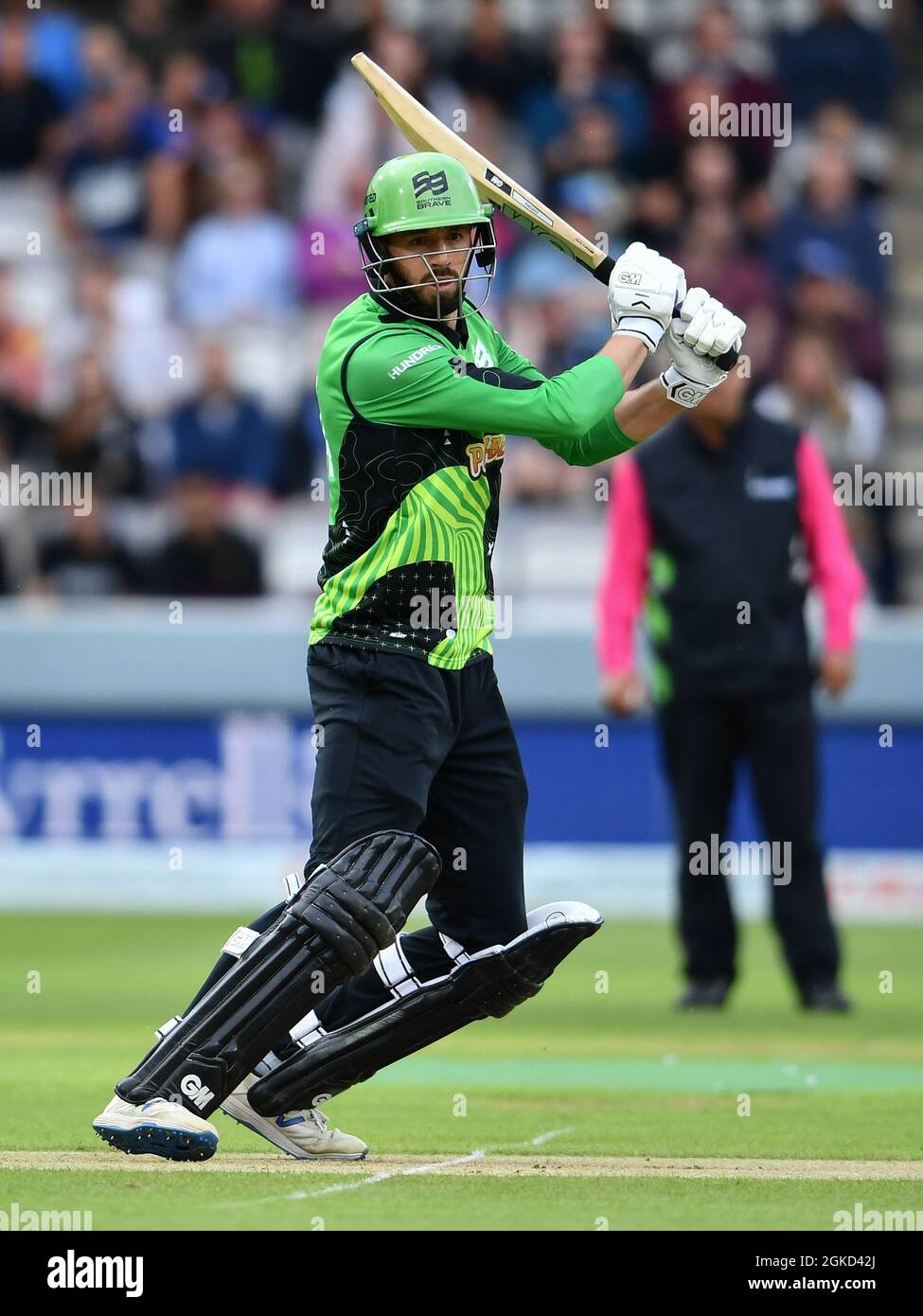 Cricket action 2021 hi-res stock photography and images - Alamy