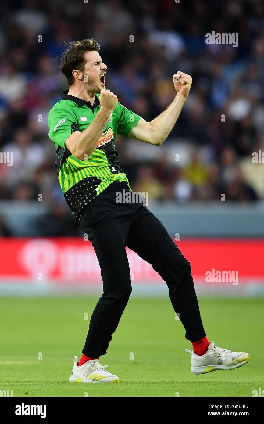 George garton hi-res stock photography and images - Alamy