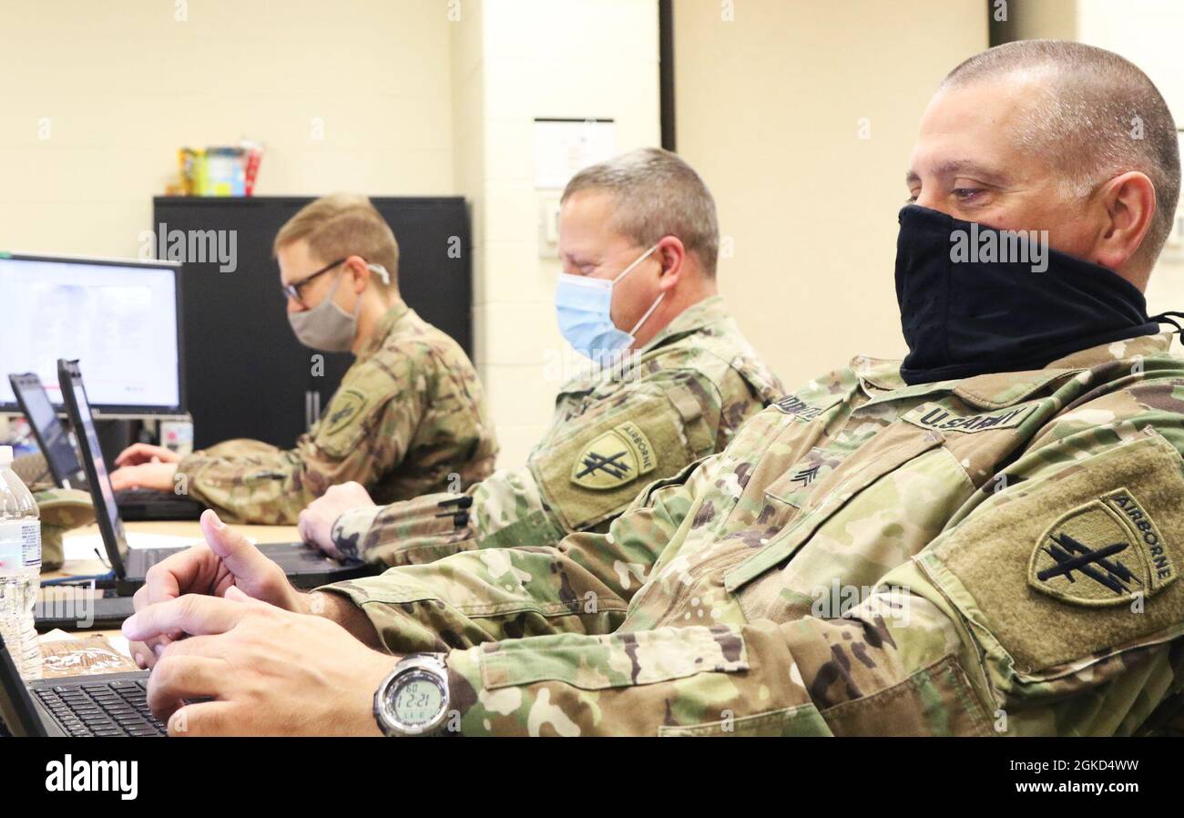 Common operational picture hi-res stock photography and images - Alamy