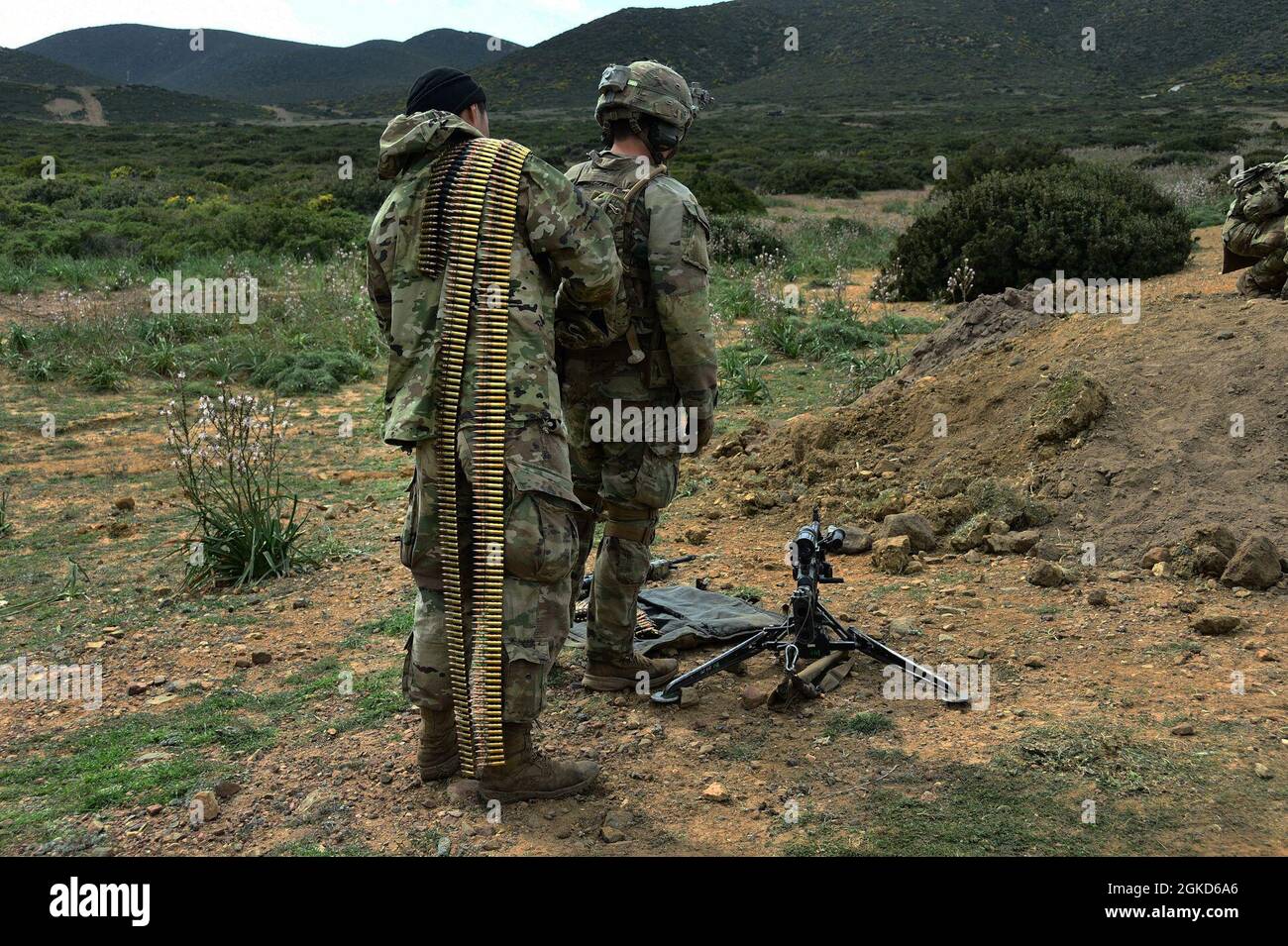 U.S. Army paratroopers assigned to Legion Company, 1-503rd Infantry ...