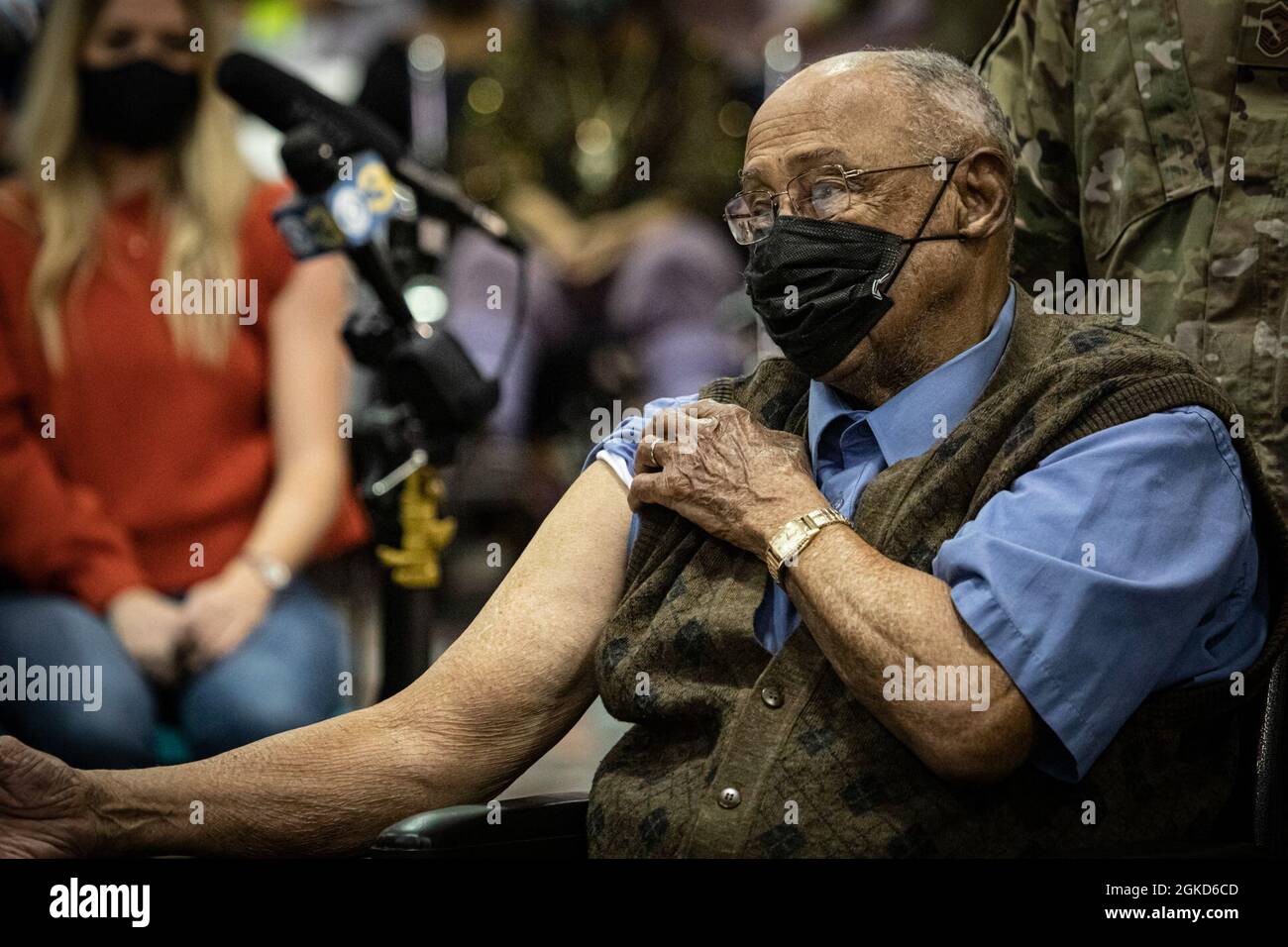 U.S. Army Korean War veteran James Plummer, 90, was the 100,000th ...