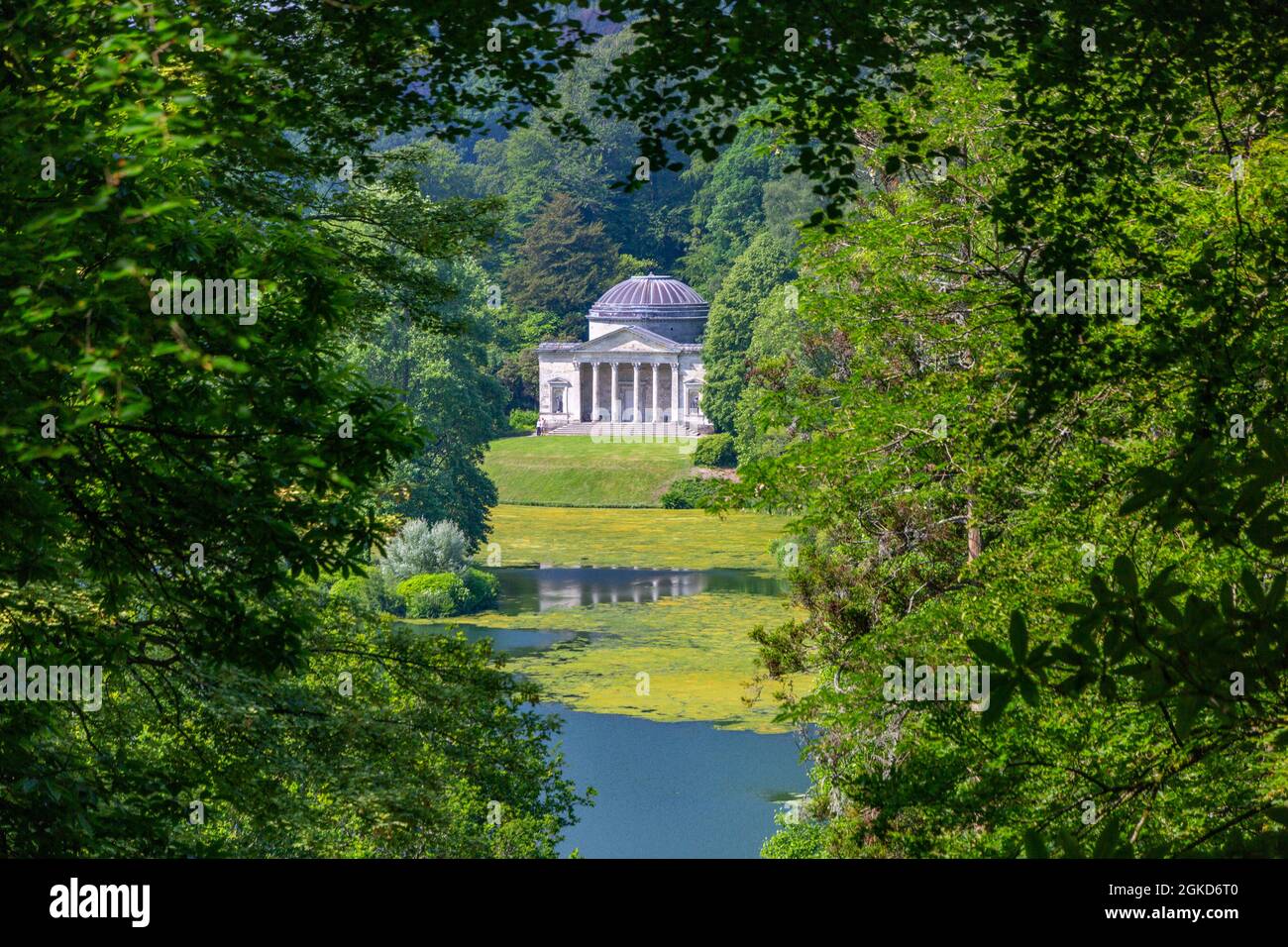 The Pantheon viewed across the lake at Stourhead Gardens, Wiltshire ...