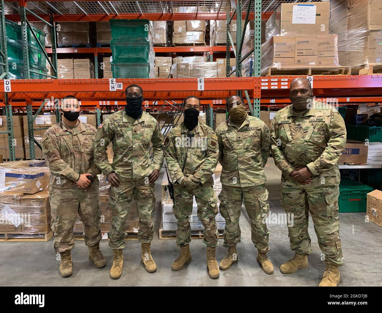 Distributed packages hi-res stock photography and images - Alamy