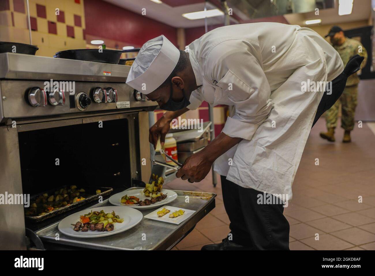 U.S. Army Sgt. D’sean Wright 326th Brigade Engineer Battalion “Sapper ...