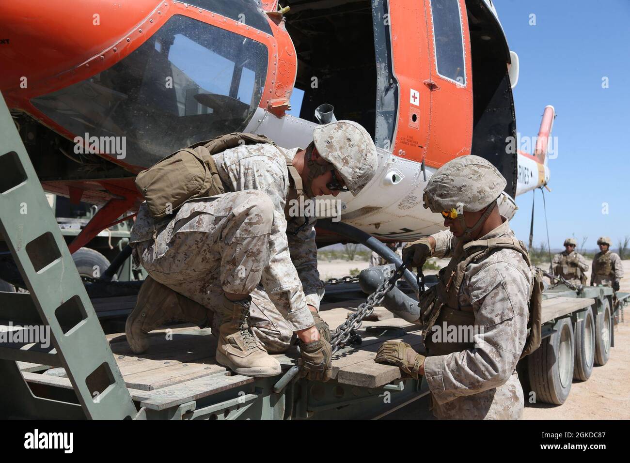 Marine wing support squadron 371 hi-res stock photography and images ...