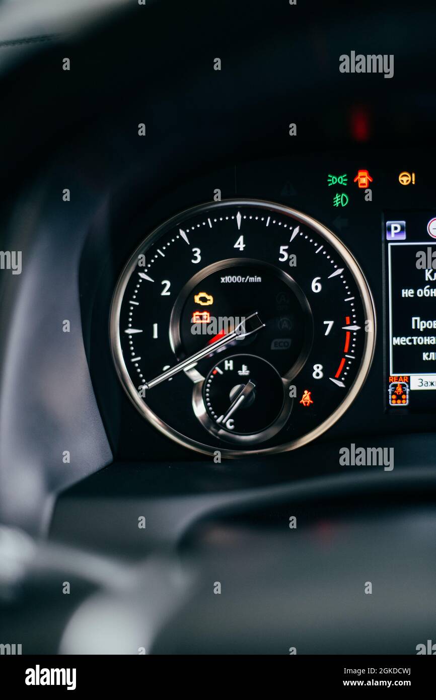 Black speedometer hi-res stock photography and images - Alamy