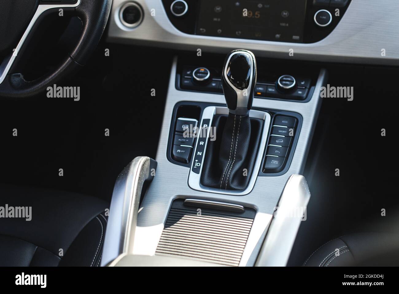 Manual gearbox hi-res stock photography and images - Alamy