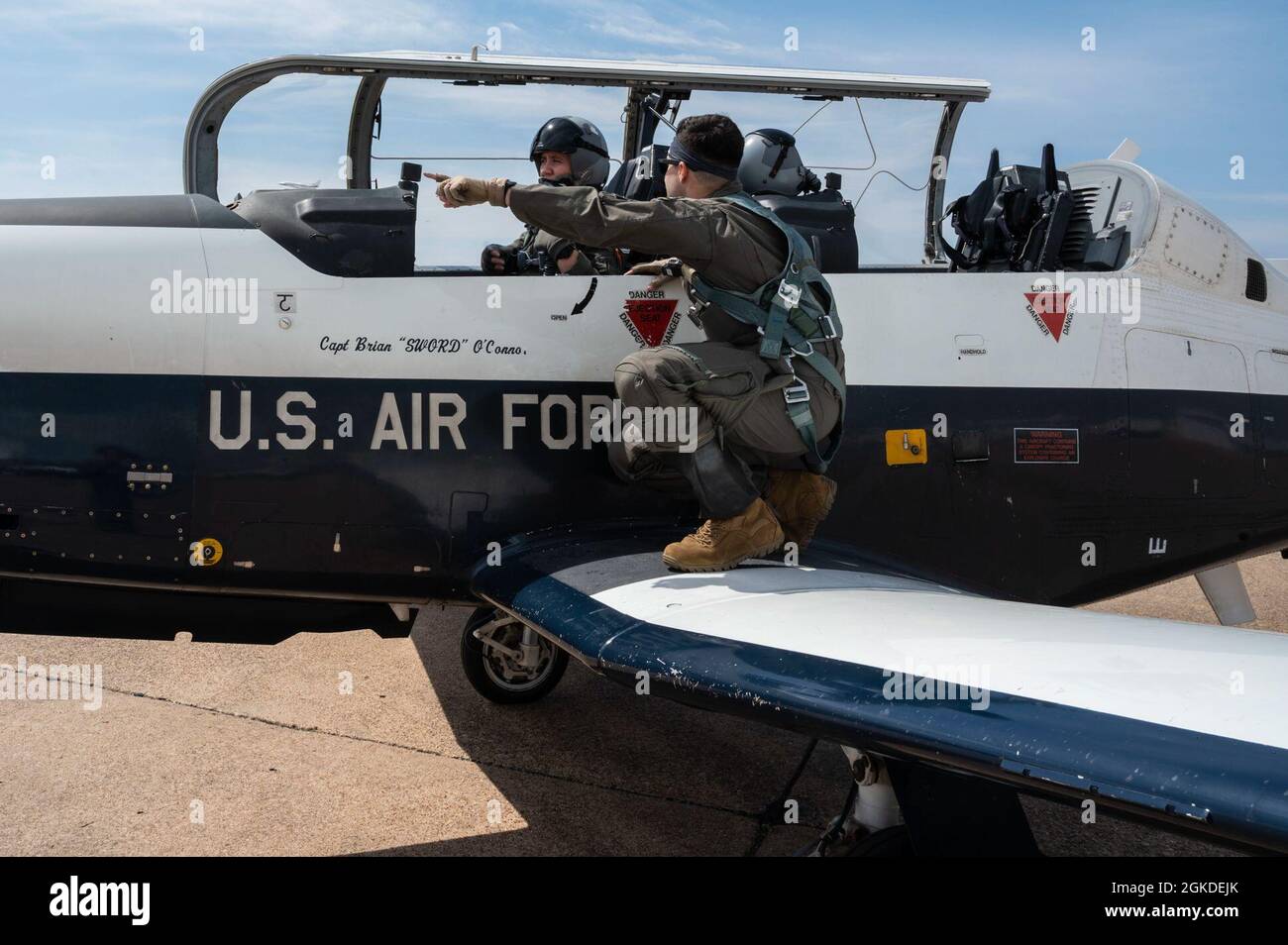 434th fts hi-res stock photography and images - Alamy