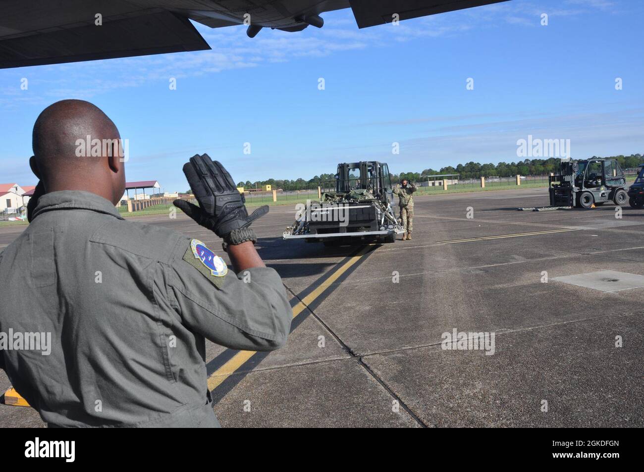 Senior Master Sgt. Kelvin Pettus, a loadmaster with the 357th Airlift ...