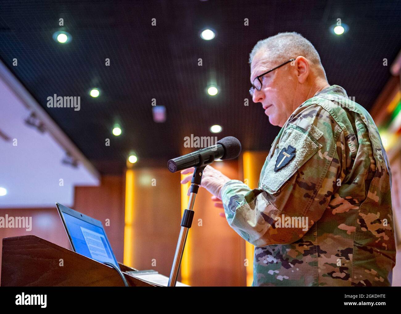 Patrick hamilton hi-res stock photography and images - Alamy