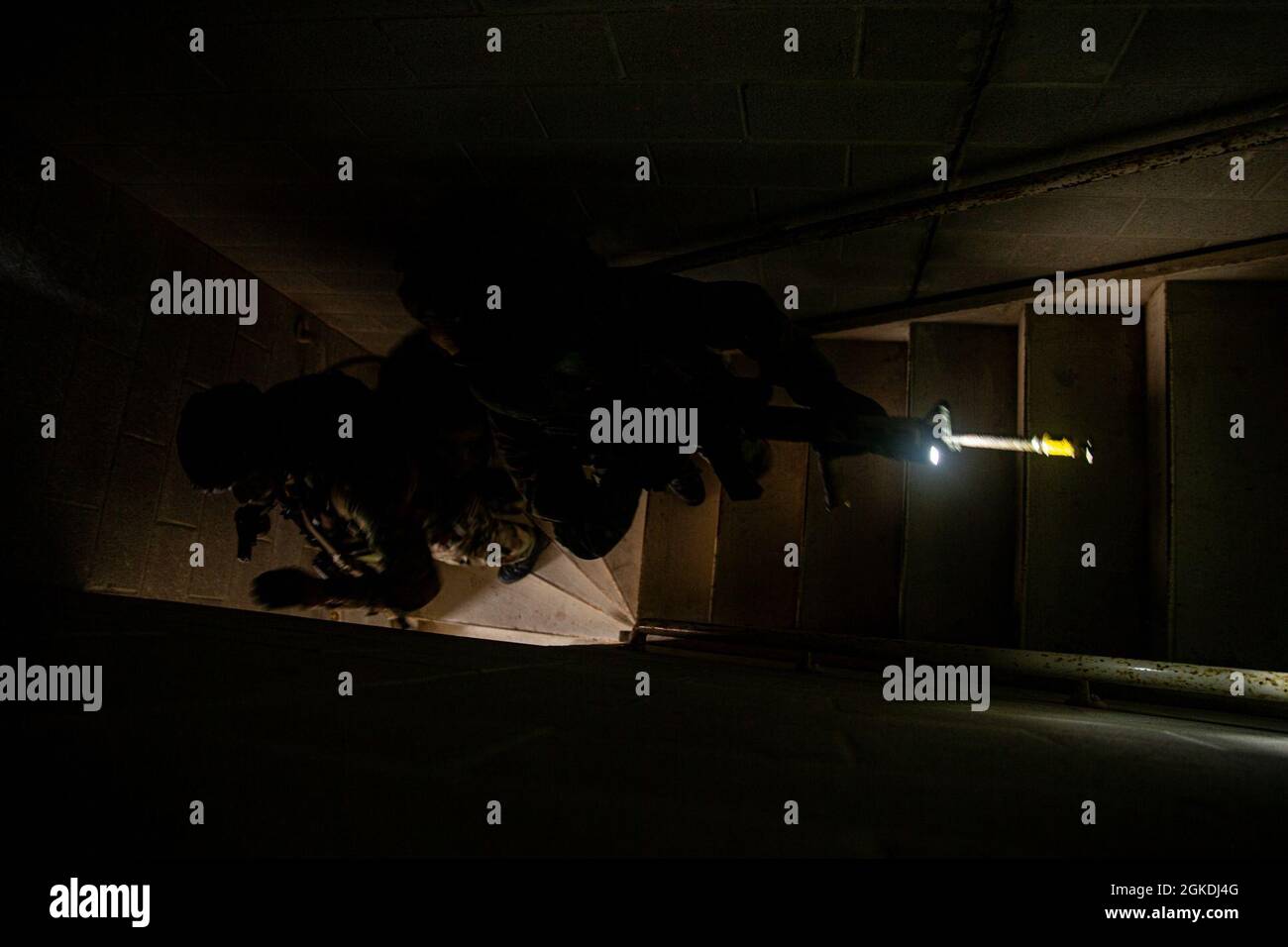 Raiding a house hi-res stock photography and images - Alamy