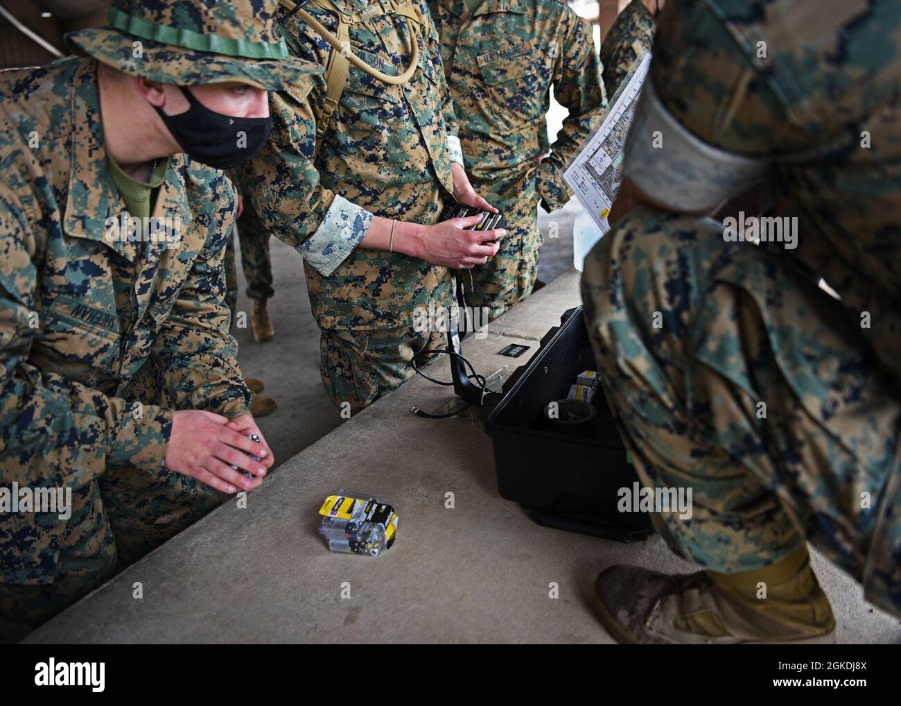 Signals intelligence operator hi-res stock photography and images - Alamy