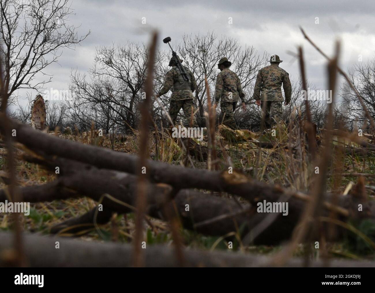 U.S. Marine Corps Tactical Signals Intelligence Operator course ...