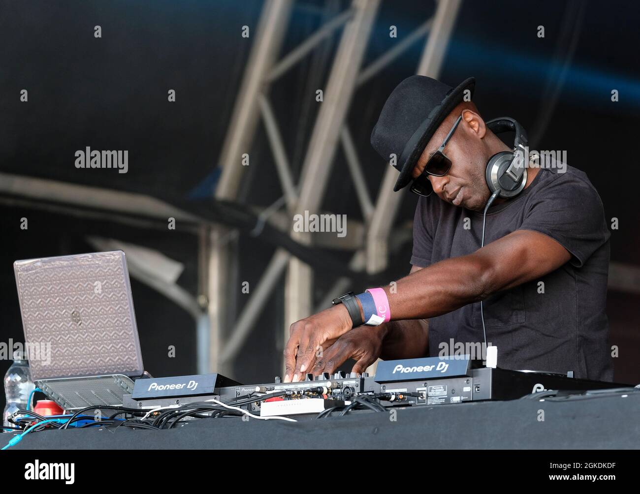 Trevor nelson 2021 hi-res stock photography and images - Alamy