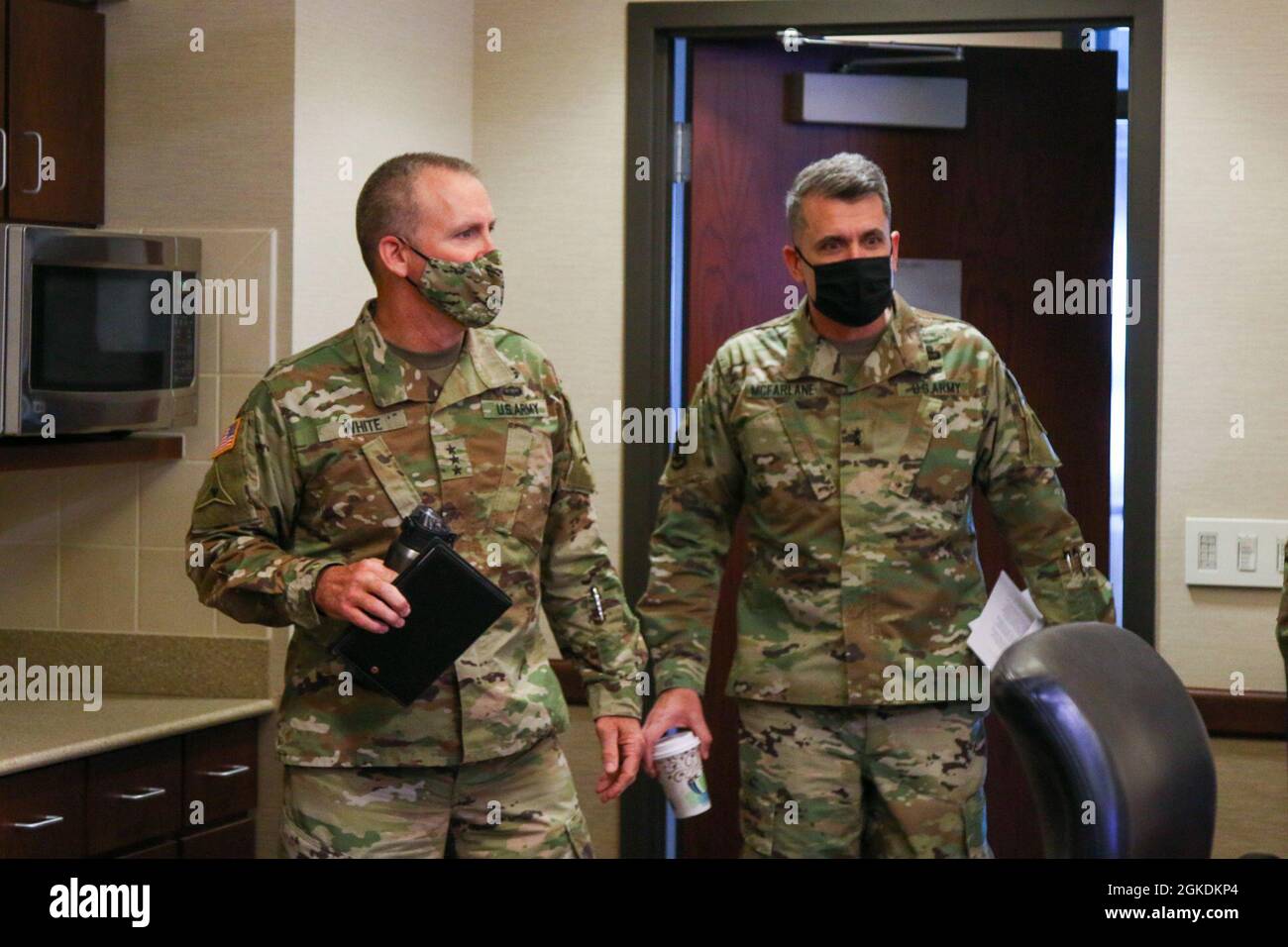 Lt. Gen. Robert White, III Corps commanding general, and Maj. Gen ...