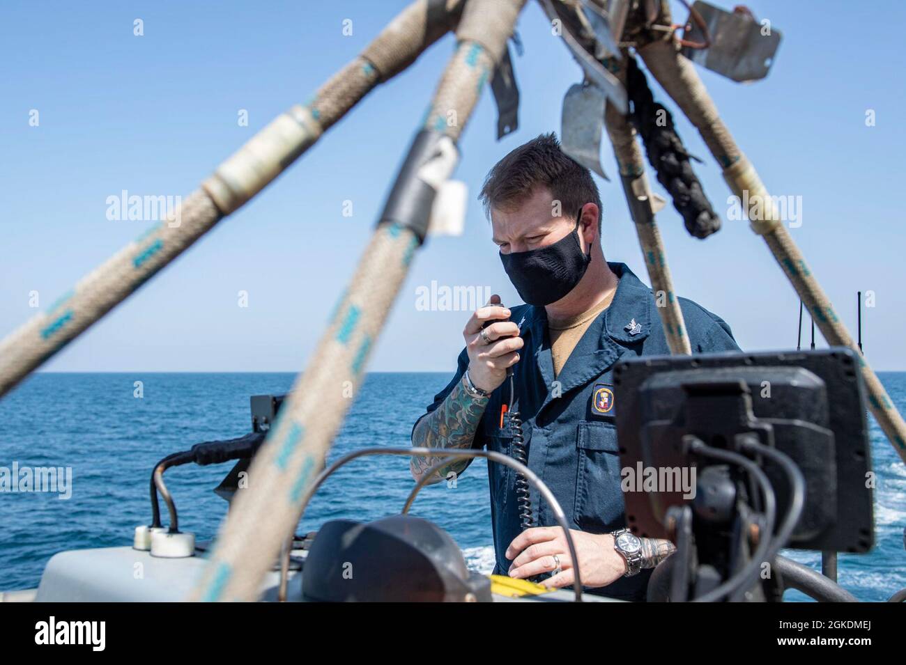 STRAIT OF HORMUZ (March 23, 2021) – Interior Communications Electrician ...