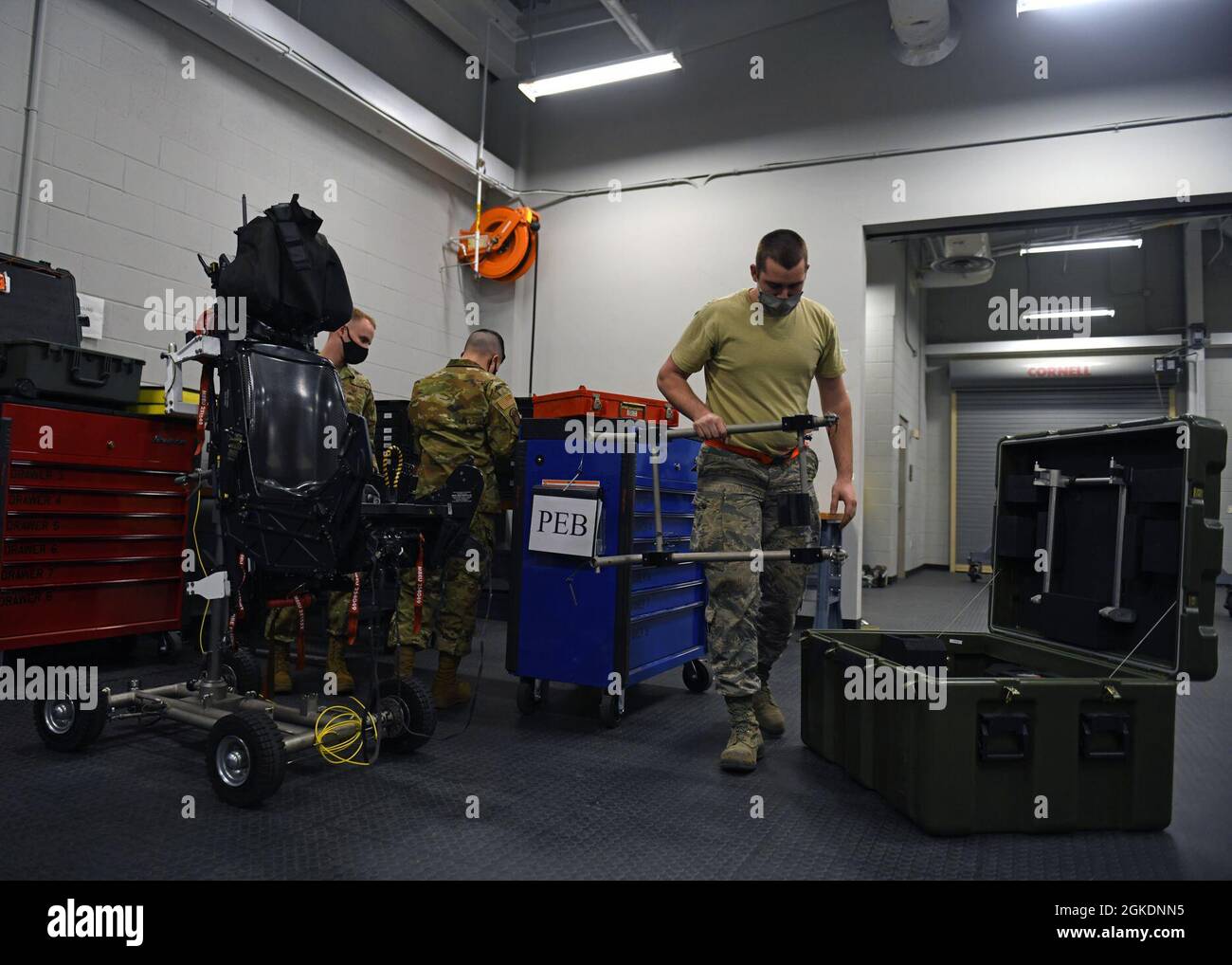 33rd mxs hi-res stock photography and images - Alamy