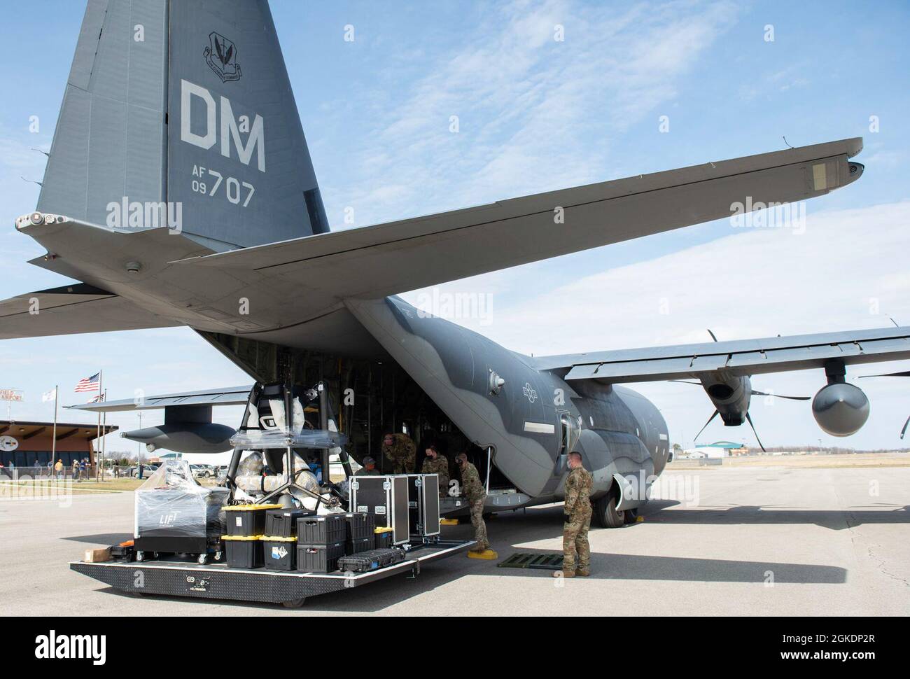 571st mobility support advisory squadron hi-res stock photography and ...