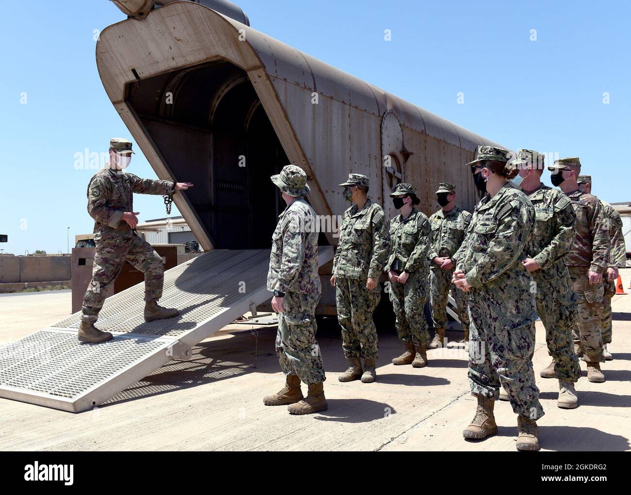 130 maneuver enhancement brigade hi-res stock photography and images ...