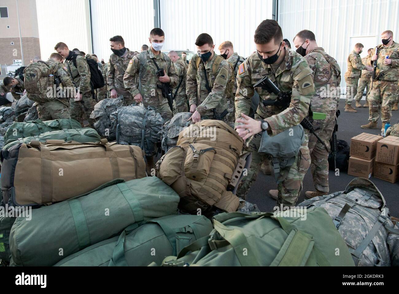 186th infantry regiment hi-res stock photography and images - Alamy