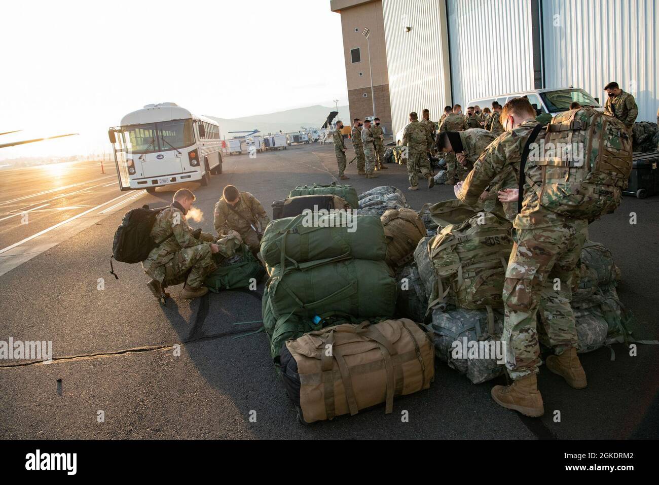 186th infantry regiment hi-res stock photography and images - Alamy