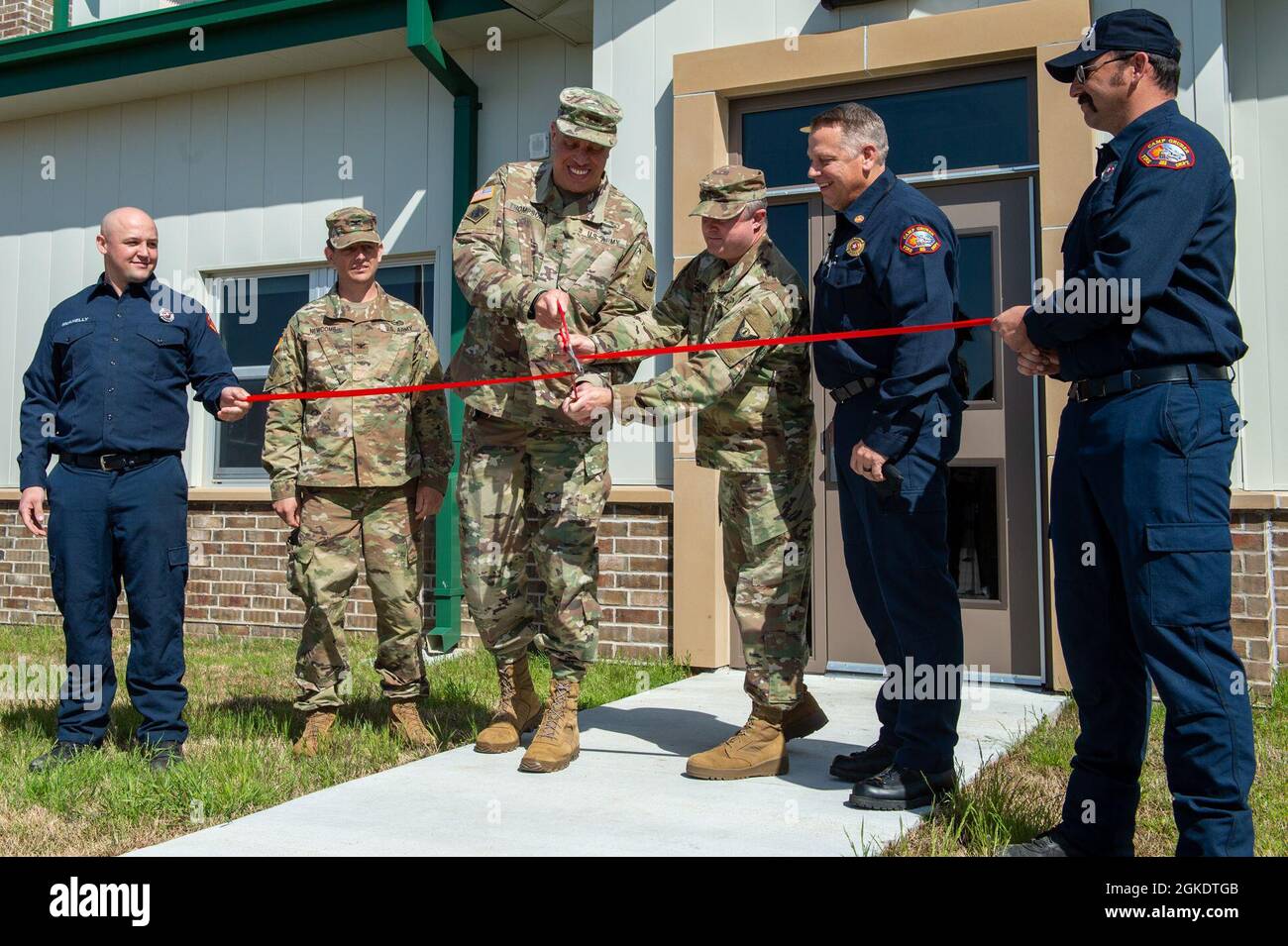 Maj. Gen. Michael Thompson, adjutant general for Oklahoma, and Col ...