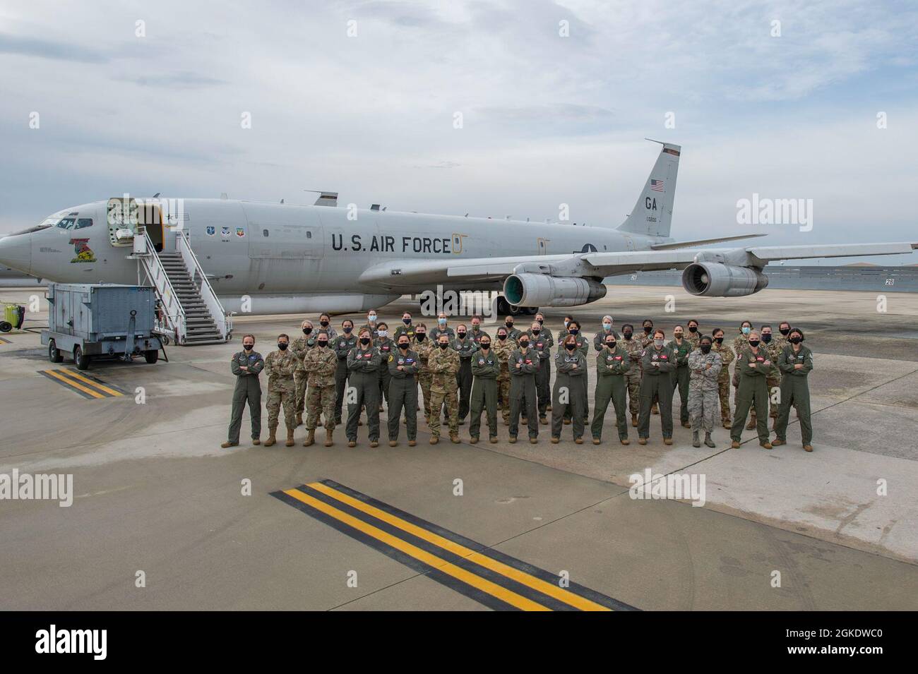 Thirty-two female U.S. Airmen and Soldiers become part of history with ...