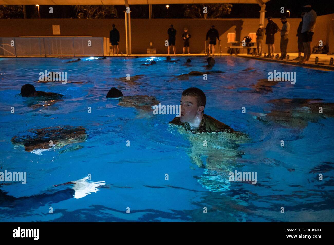 U.S. Air Force Special Tactics and Combat Rescue Officer candidates ...