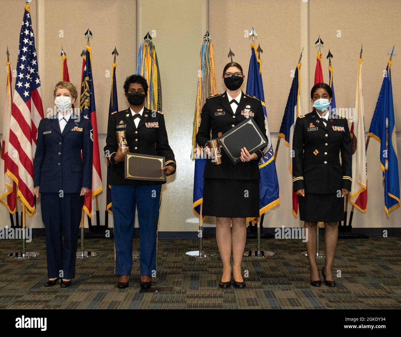 The Georgia National Guard presents gifts to U.S. Army Lt. Col. Alice ...