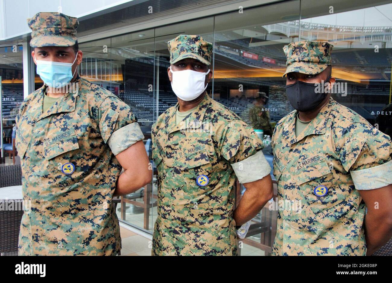 Marine Corps Reserve Lance Cpl. Elinson Pena-Camacho, Gunnery Sgt ...