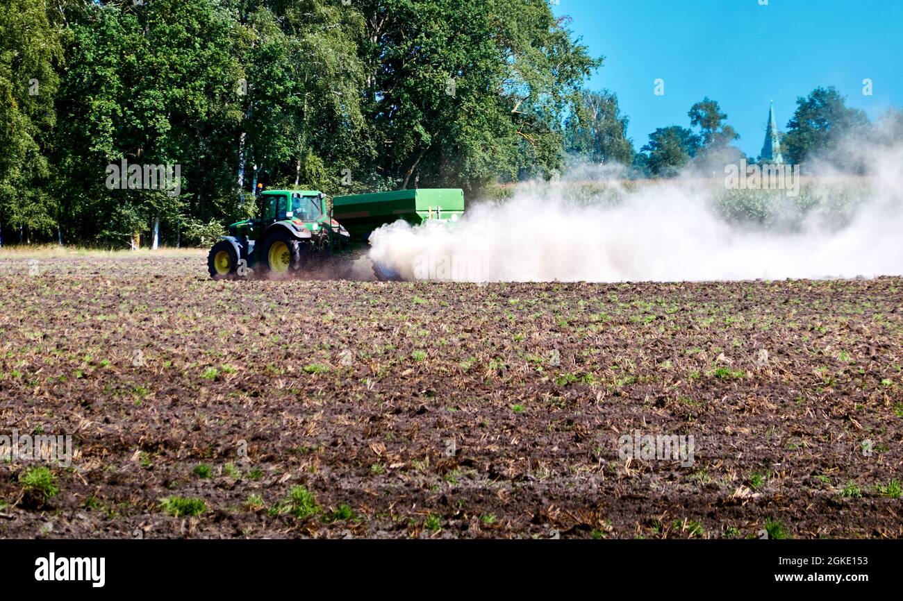 Soil improvement hi-res stock photography and images - Alamy