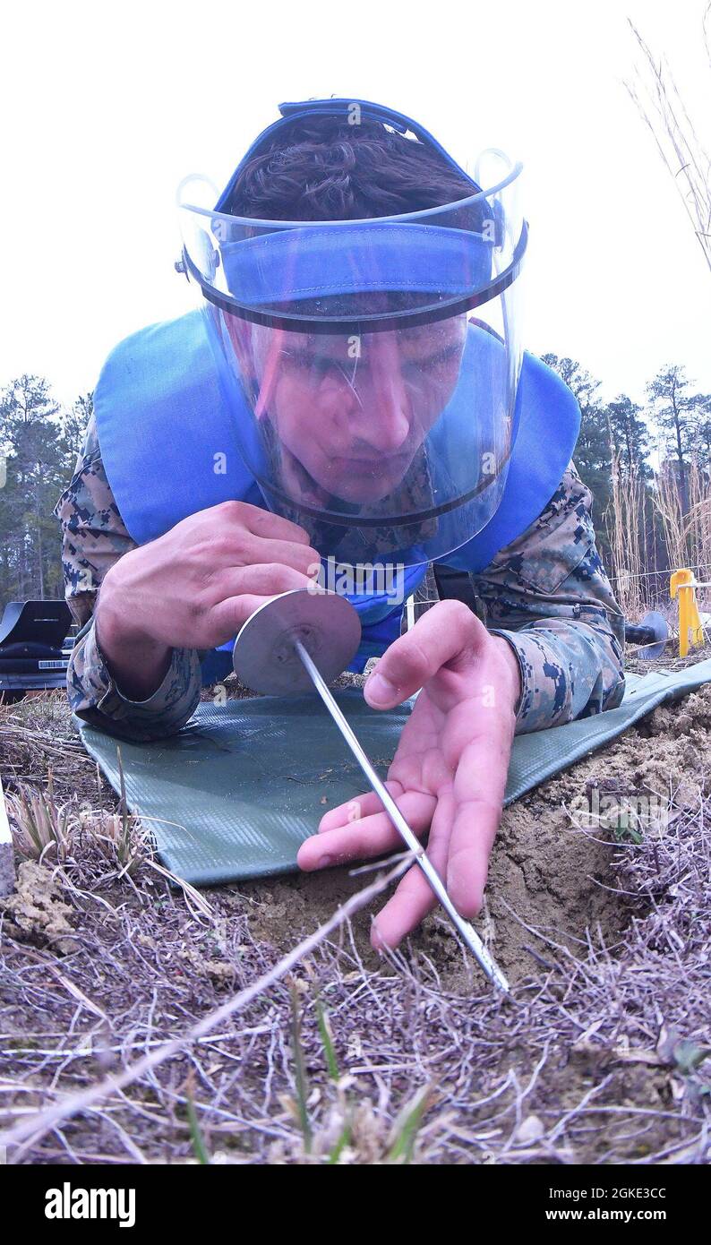 Humanitarian demining training center hi-res stock photography and ...