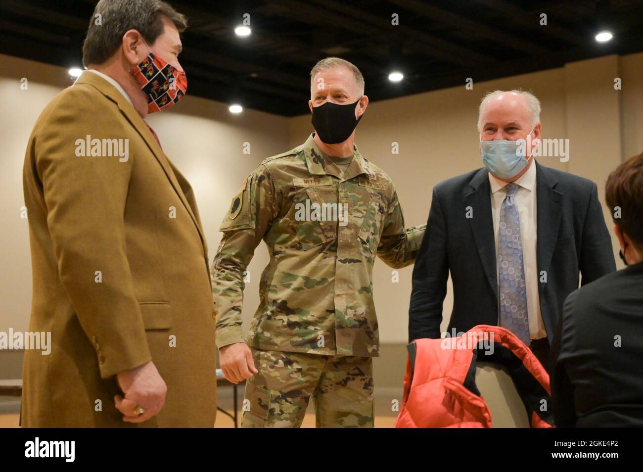 From left, Illinois House of Representatives Rep. Dan Brady, U.S. Air ...