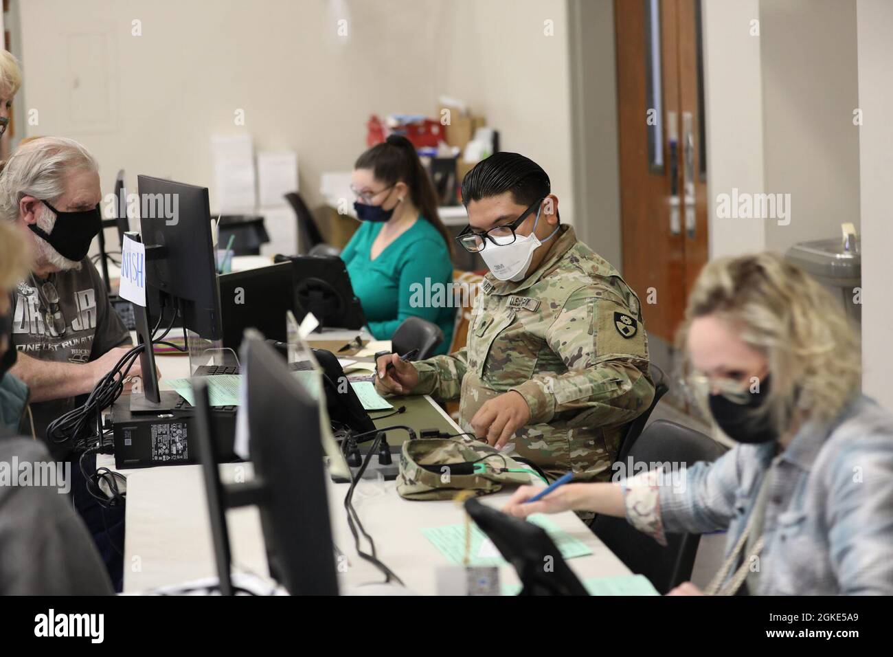 U.S. Army Spc. Wenceslao Alfaro of the California Army National Guard’s ...