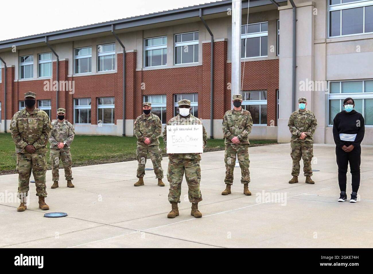 Soldiers assigned to First Army Division East, 4th Cavalry Multi ...