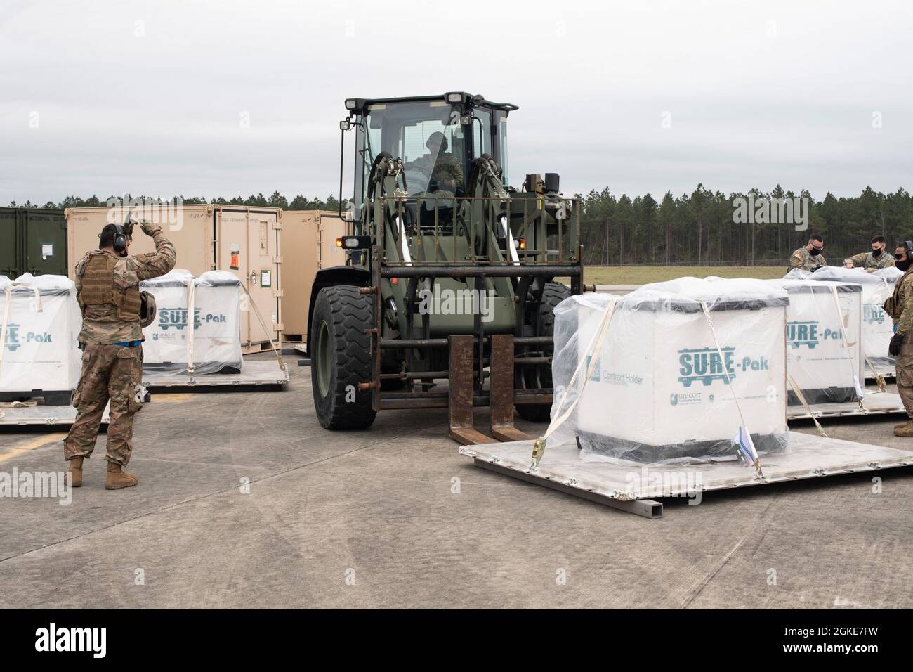 Debarkation process hi-res stock photography and images - Alamy
