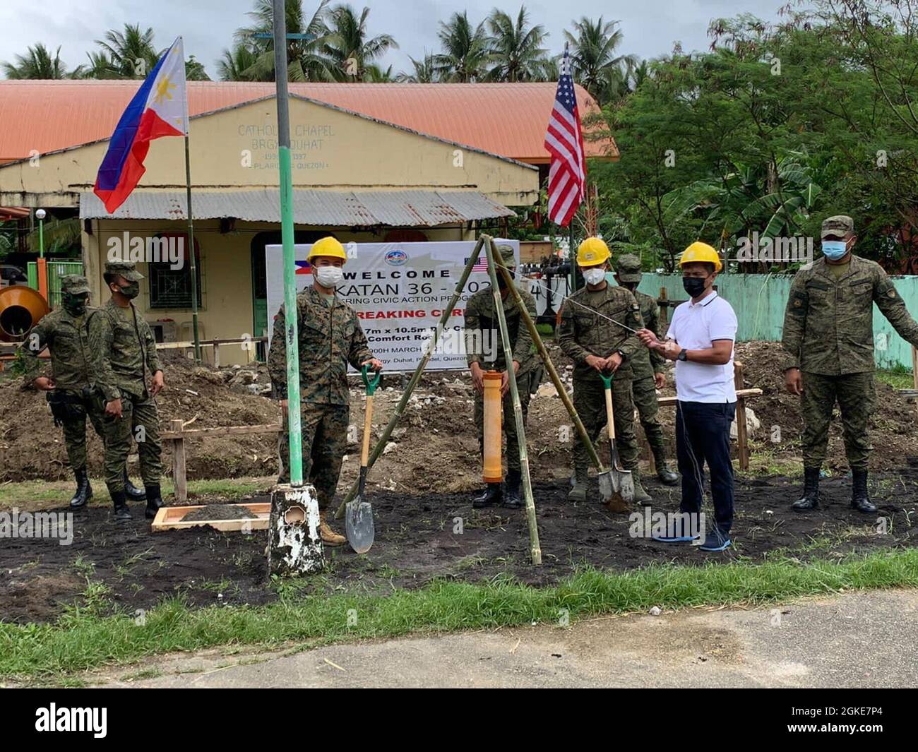 U.S. Marines with 9th Engineer Support Battalion, Armed Forces of the ...