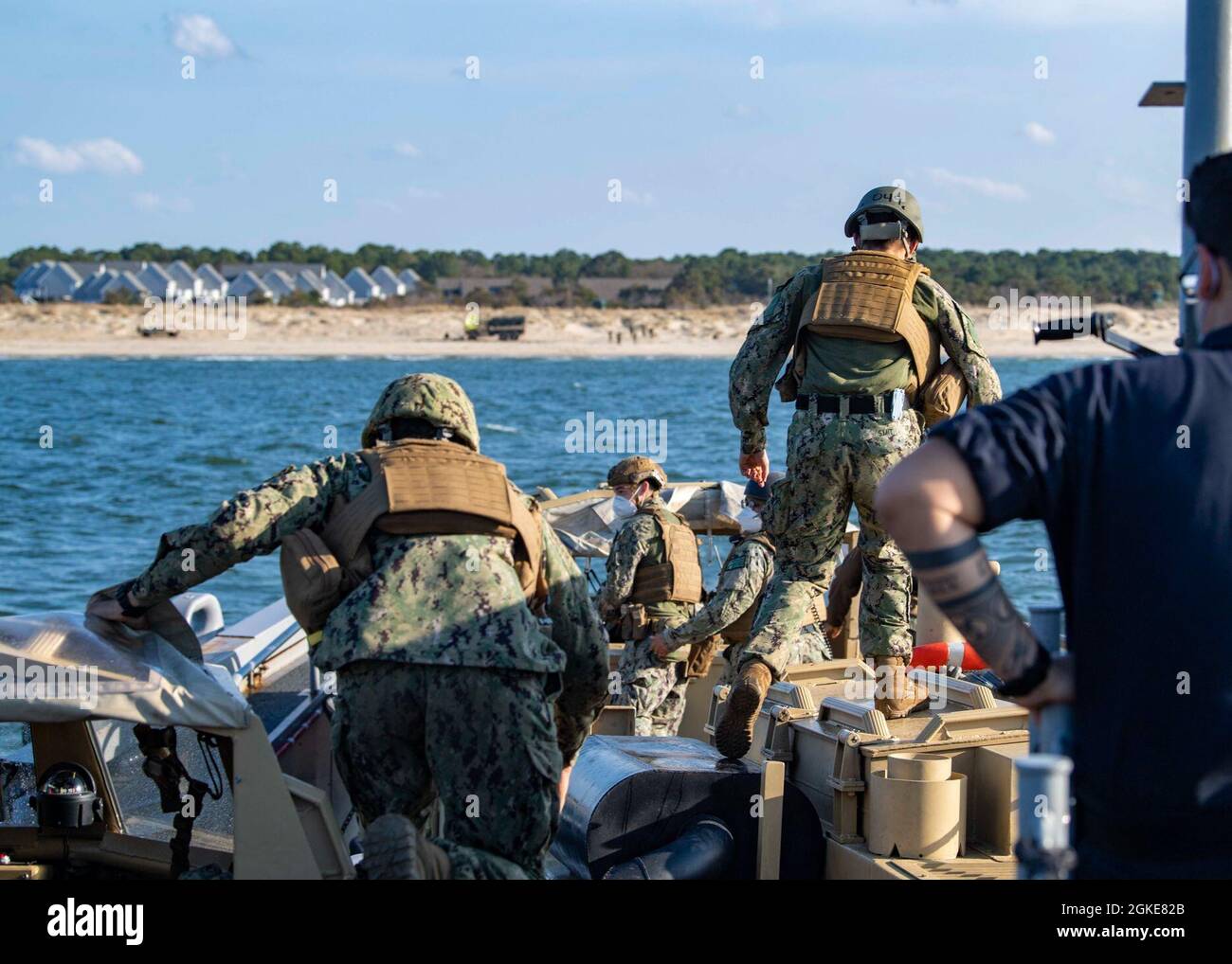 210326-N-NQ285-1202 ATLANTIC OCEAN (March 26, 2021) Sailors assigned to ...