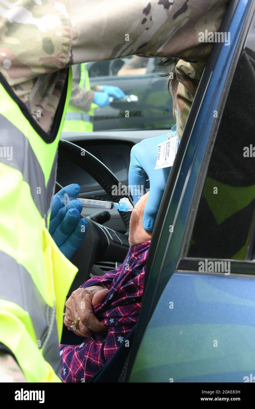 860th military police company hi-res stock photography and images - Alamy