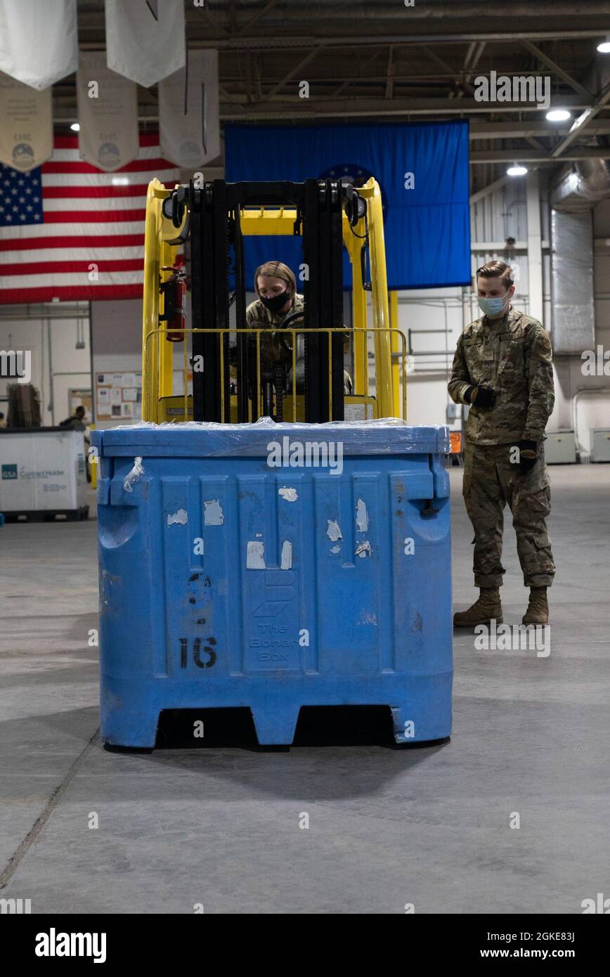 U.S. Air Force Col. Kirsten Aguilar, Joint Base Elmendorf-Richardson ...